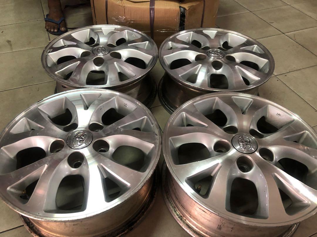 4pcs 15" Innova Mags flower type 5Holes pcd 114 Used, Car Parts ...