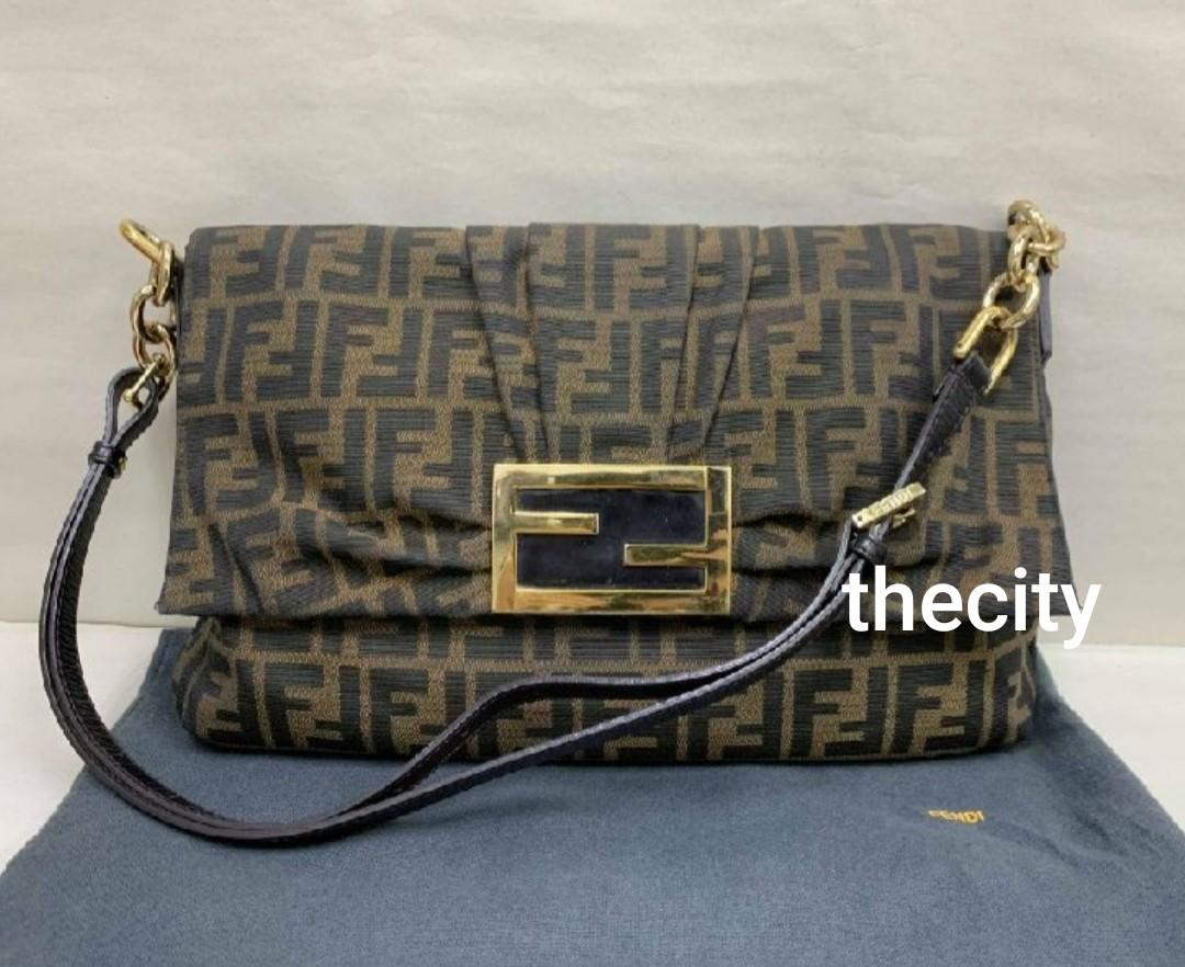 AUTHENTIC FENDI MONOGRAM LOGO SHOULDER BAG - GOOD CONDITION - SIZE ...