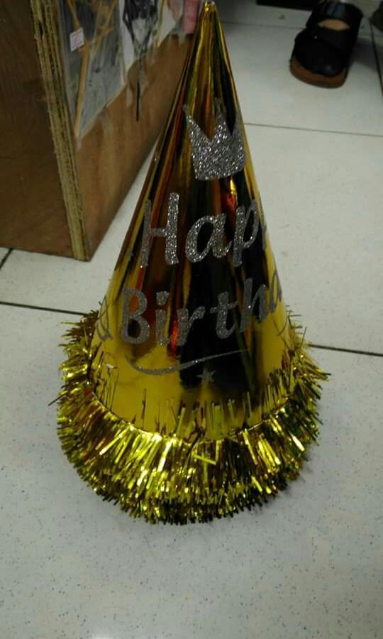 Metallic Cone Party Hats, Hobbies & Toys, Stationary & Craft, Craft ...