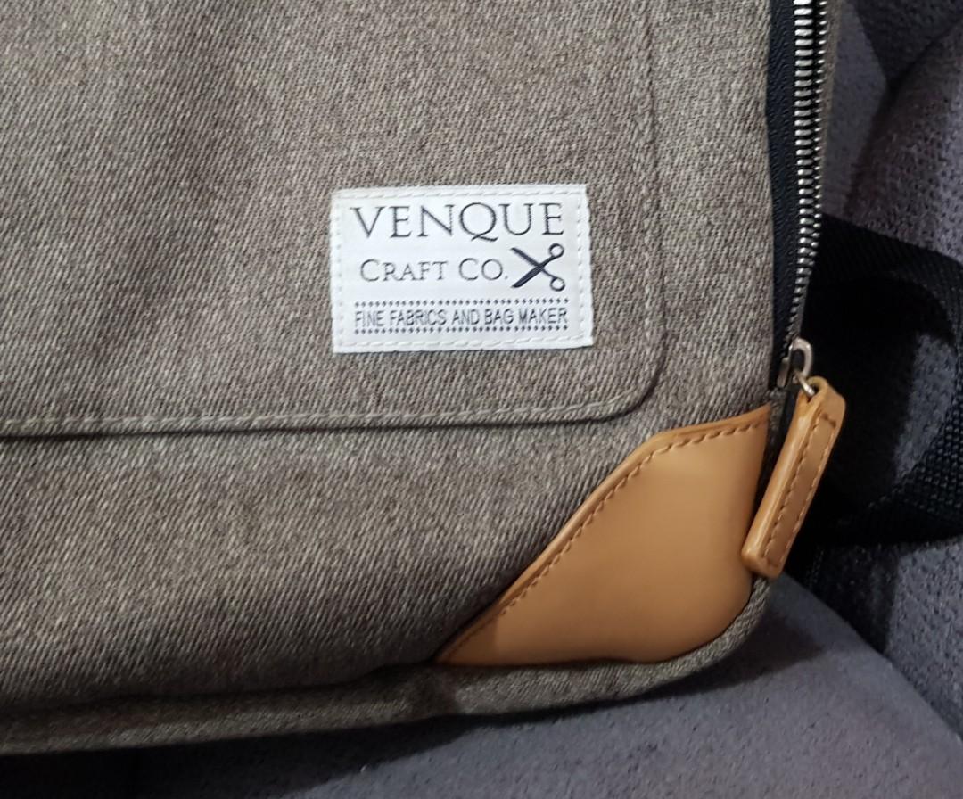 Original Venque Flatsquare Backpack, Men's Fashion, Bags, Backpacks on Carousell