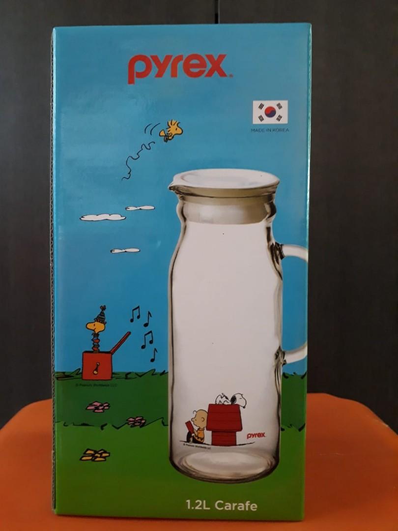 Pyrex glass pitcher 1.2L, Home Appliances, Kitchenware on Carousell