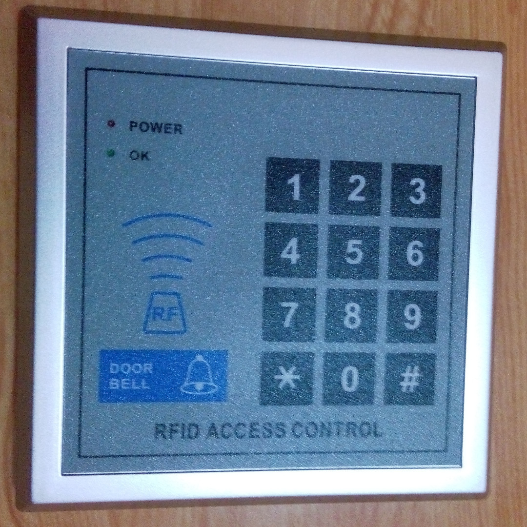 RFID with Magnetic Door Lock Installation Packages, Furniture & Home ...