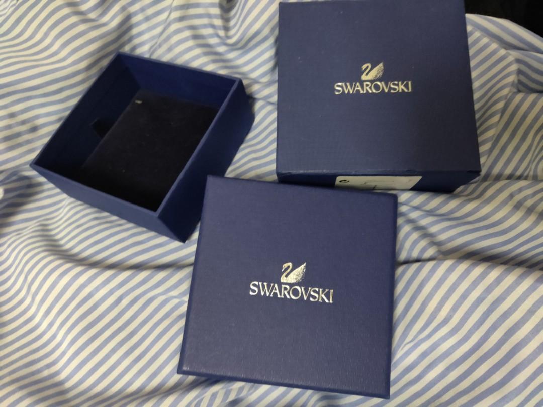 Swarovski box (Authentic), Women's Fashion, Jewelry & Organisers ...