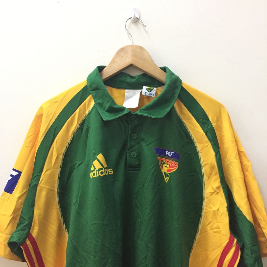 Tasmanian Tigers, Men's Fashion, Tops & Sets, Tshirts & Polo Shirts on ...