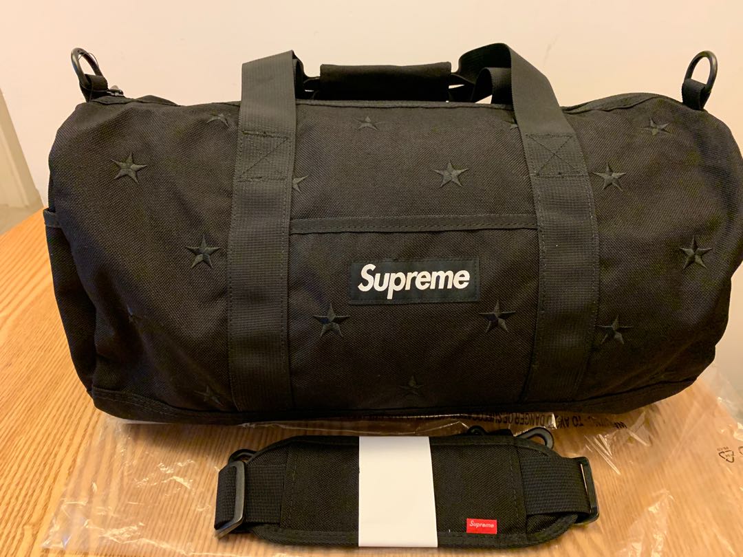 FW13 Supreme Star Duffle Bag Black Small Size, 男裝, 袋, 腰袋、手提袋、小袋 - Carousell