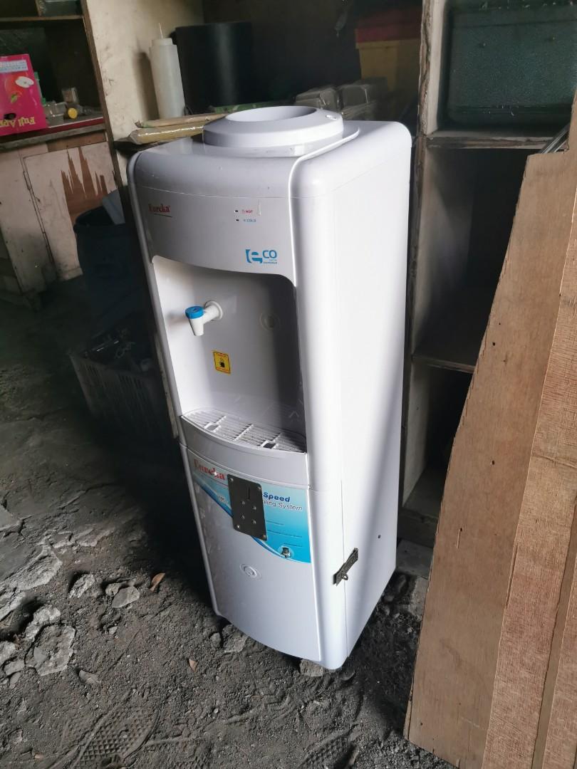 Indoor piso tubig machine, TV & Home Appliances, Kitchen Appliances ...