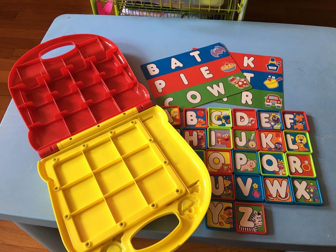 Sesame Street word game, Hobbies & Toys, Toys & Games on Carousell