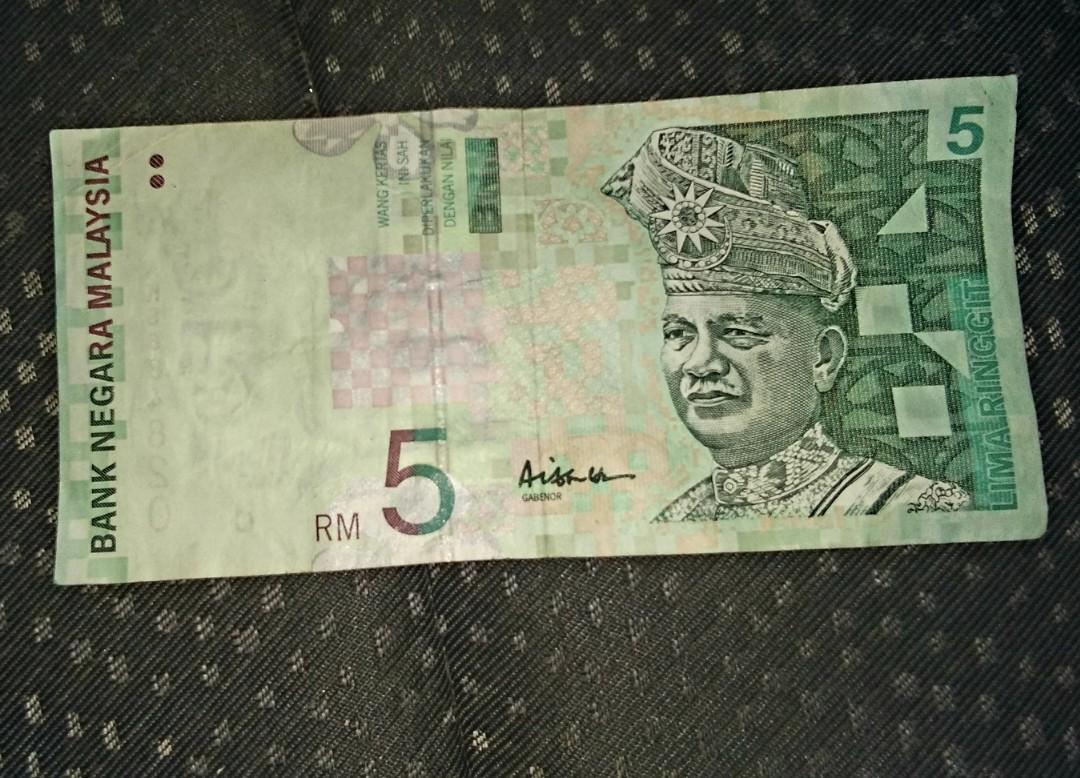 Wang kertas lama rm5, Hobbies & Toys, Collectibles & Memorabilia, Currency on Carousell