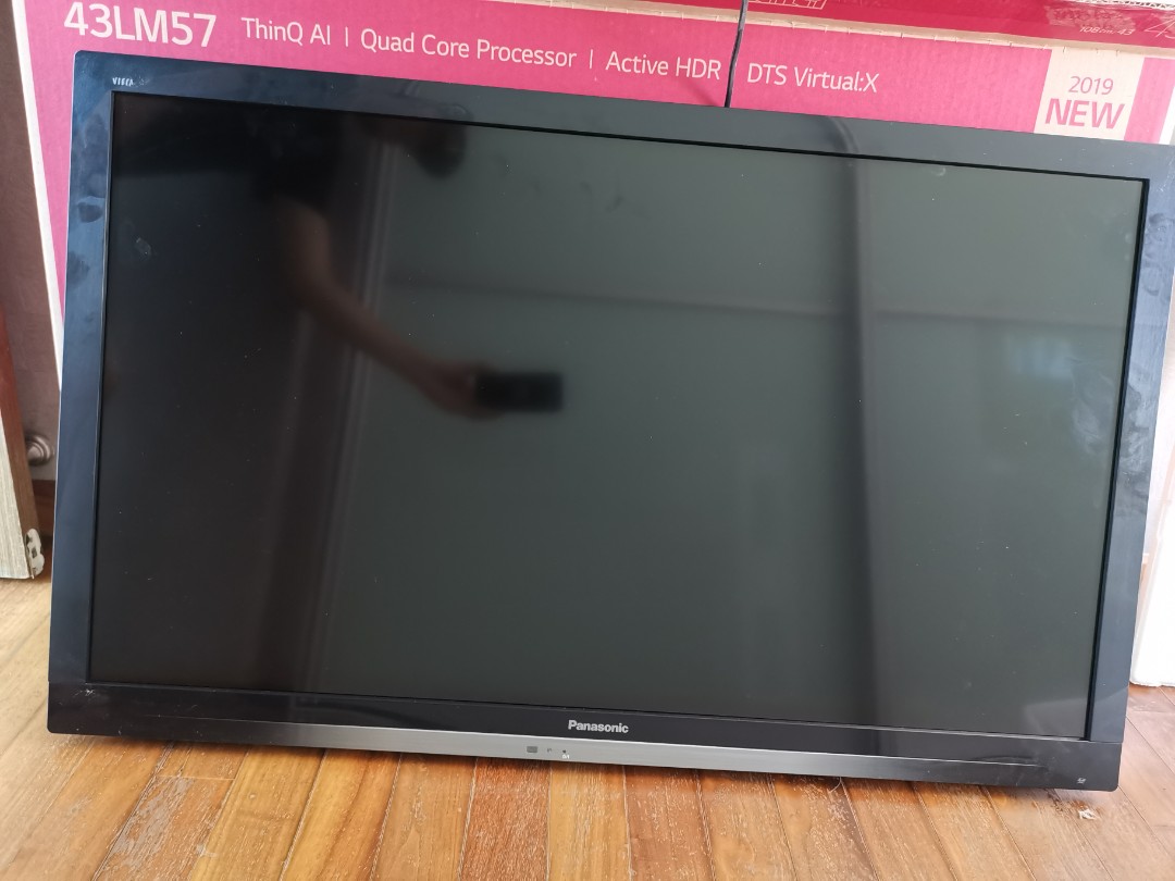 40"Panasonic Smart TV, TV & Home Appliances, TV & Entertainment, TV on ...