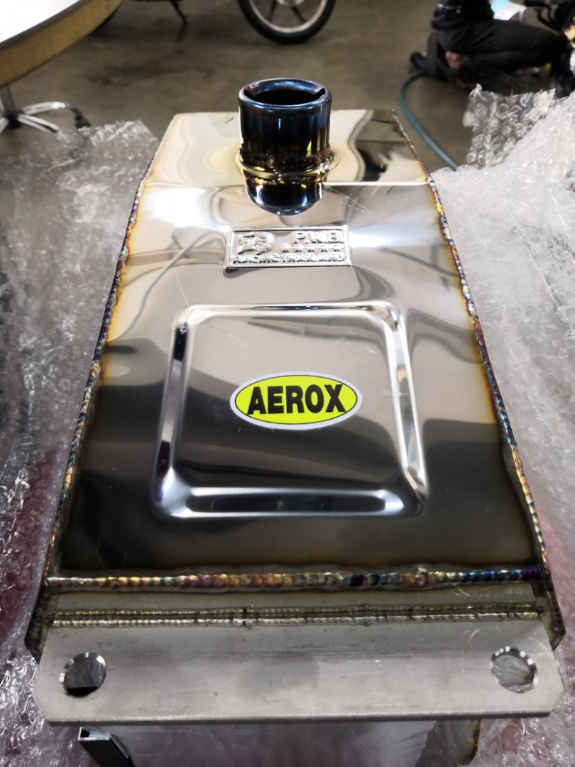 Aerox 8.2L Titanium Tank Upgrade, Motorcycles, Motorcycle Accessories ...