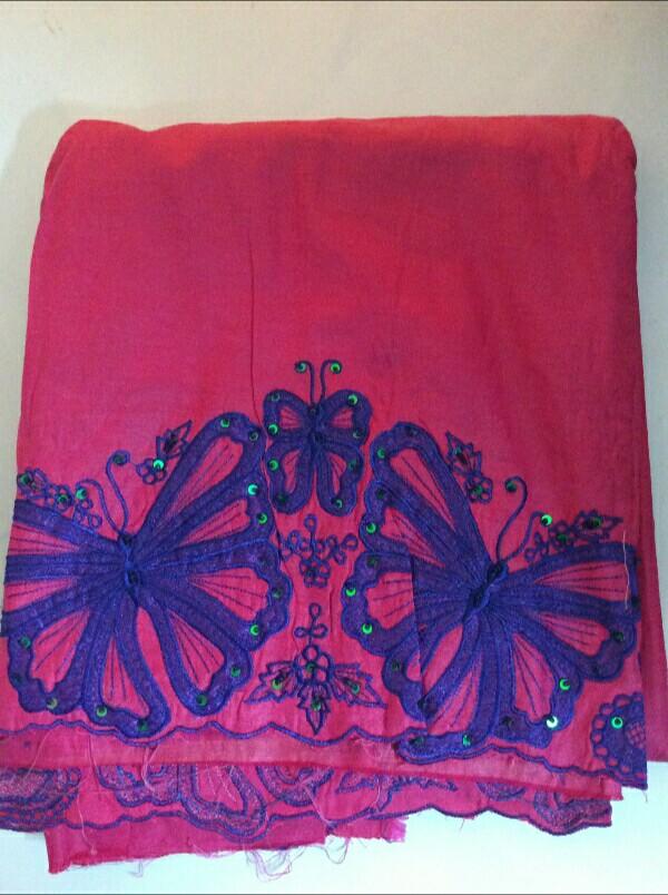 Clearing stok !!! Kain Pasang Sulam Corak Rama-Rama, Women's Fashion ...