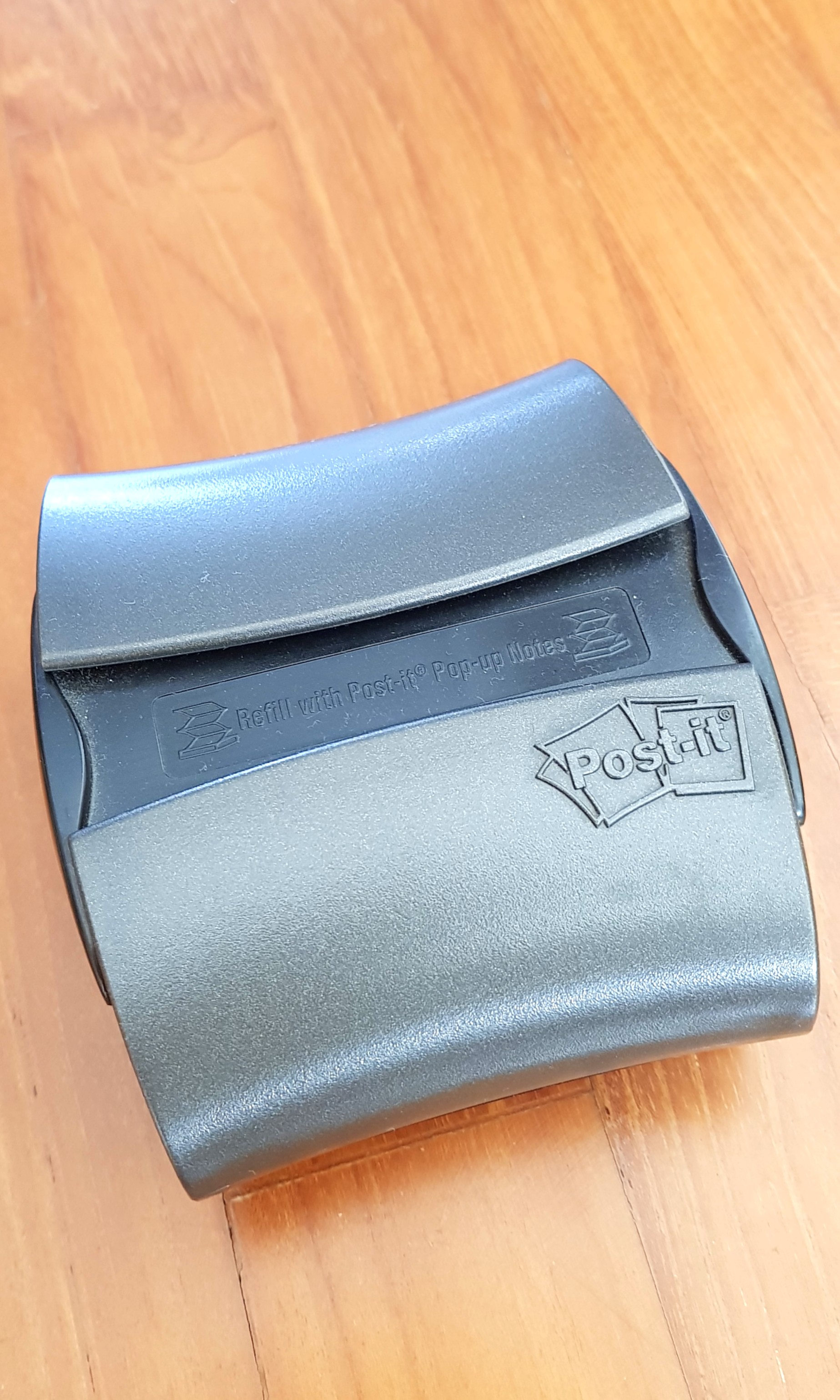 POST-IT NOTES DISPENSER, Hobbies & Toys, Stationery & Craft, Stationery ...