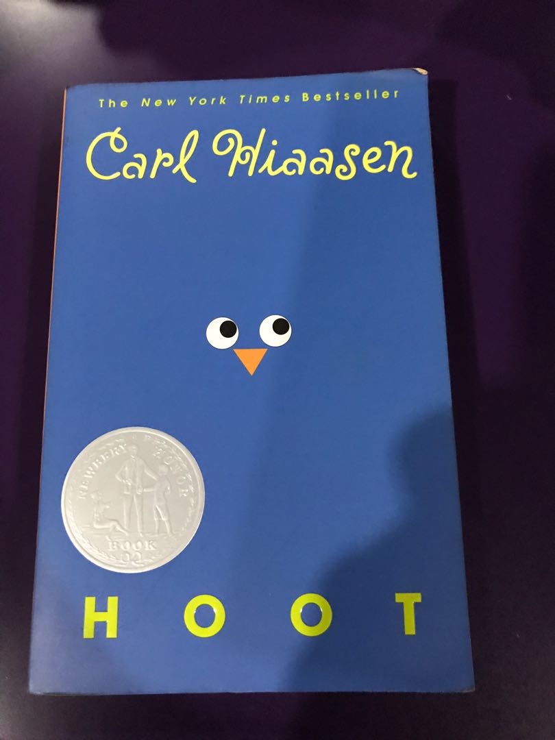 Hoot by Carl Hiaasen, Hobbies & Toys, Books & Magazines, Children's ...