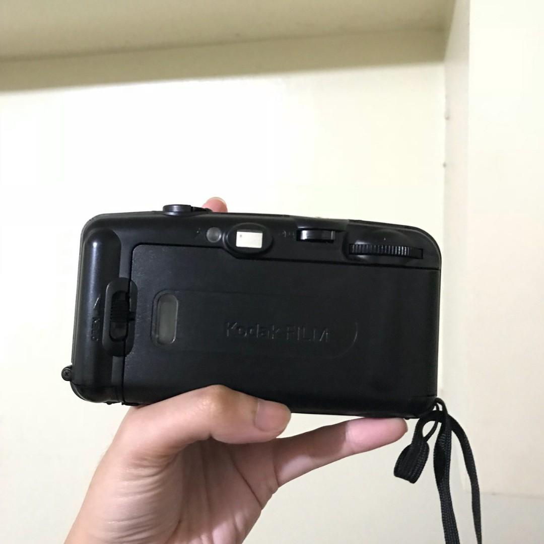 Kodak KB 10 Film Camera, Photography, Cameras on Carousell