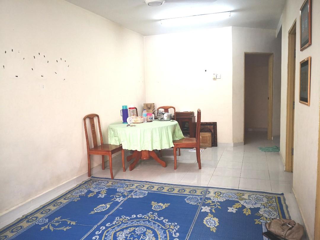 Muhibah LRT Station Flat PPR, Property, Rentals on Carousell