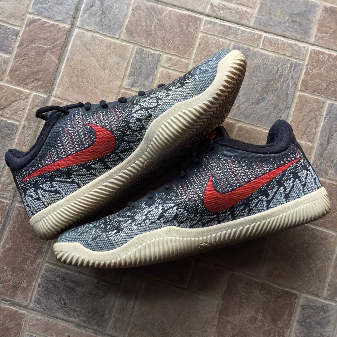 Nike Mamba Rage, Men's Fashion, Footwear, Sneakers on Carousell