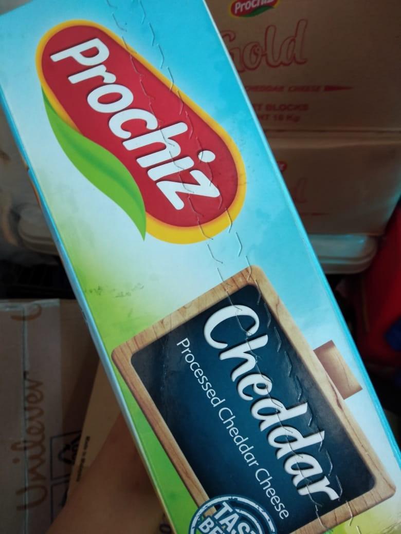 Prochiz cheddar 2kg, Food & Drinks, Packaged & Instant Food on Carousell