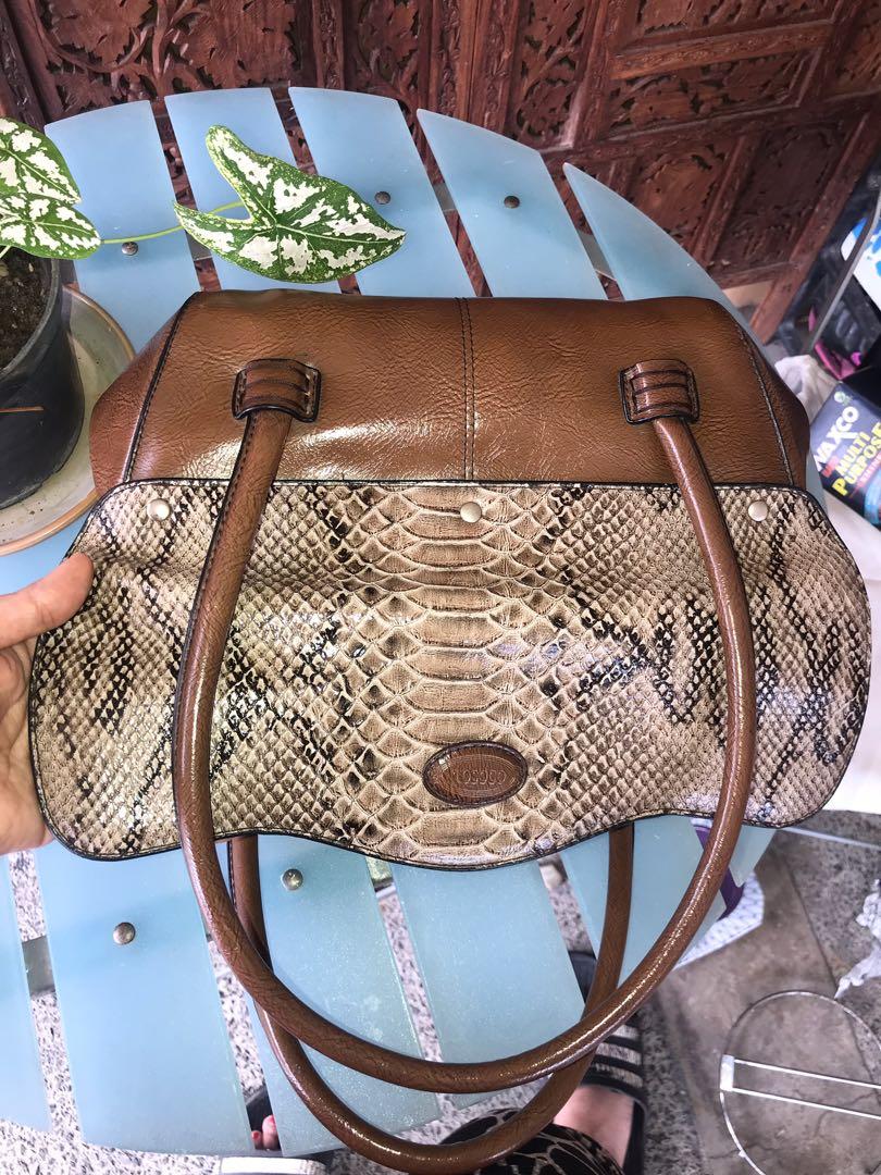 Tosoco handbag, Women's Fashion, Bags & Wallets, Tote Bags on Carousell