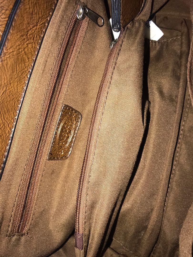 Tosoco handbag, Women's Fashion, Bags & Wallets, Tote Bags on Carousell