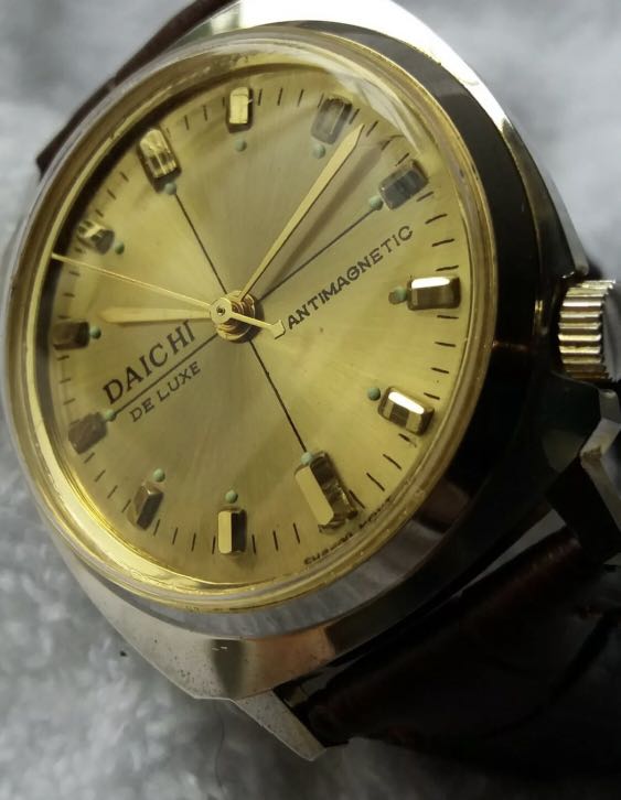 vintage Daichi De Luxe watch, Women's Fashion, Watches & Accessories ...