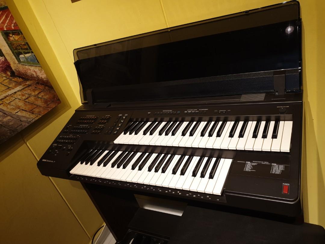 Yamaha electone organ EL-7 with bench seat, Hobbies & Toys, Music ...
