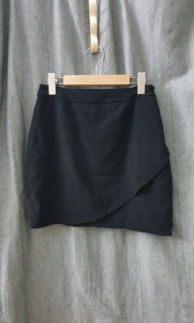 BEGA black miniskirt with origami wrap fold detail, Women's Fashion ...