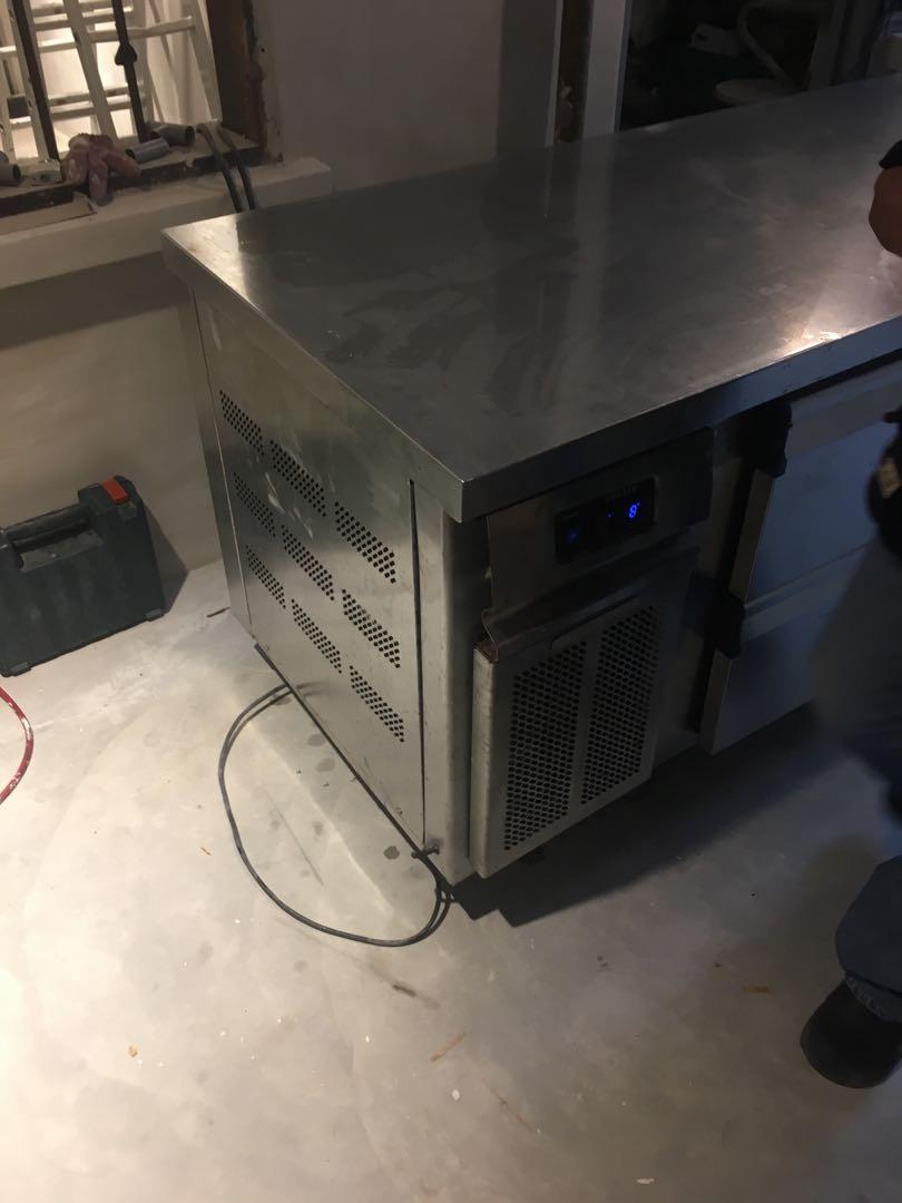 Berjaya Counter Top Chiller, TV & Home Appliances, Kitchen Appliances ...