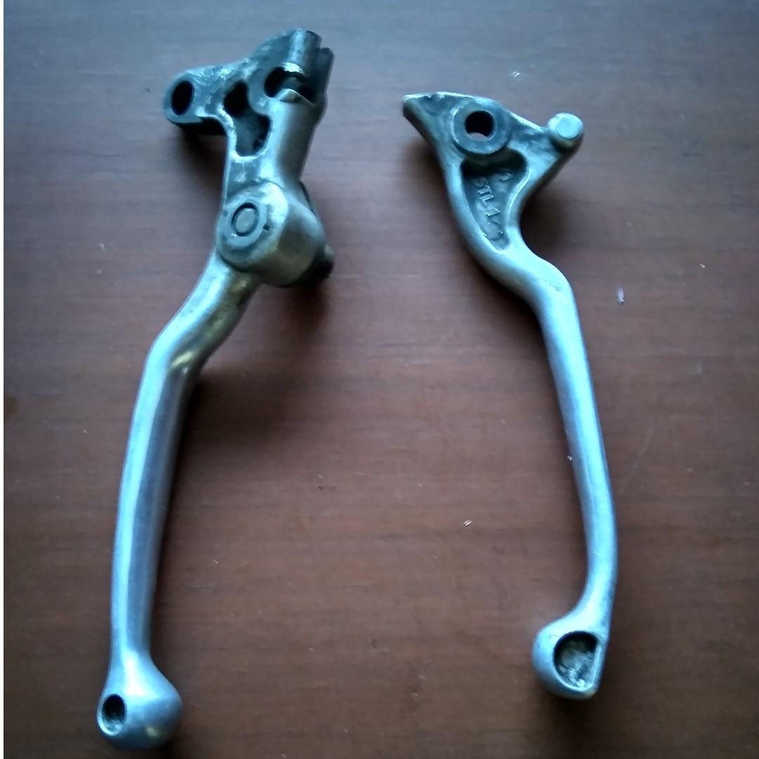 Sale... Sepasang Tuas, atau Switch Rem Yamaha Mio J... Terima kasih ...