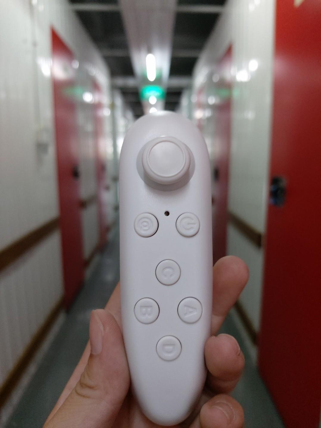 MOKE VR, Video Gaming, Gaming Accessories, Virtual Reality on Carousell