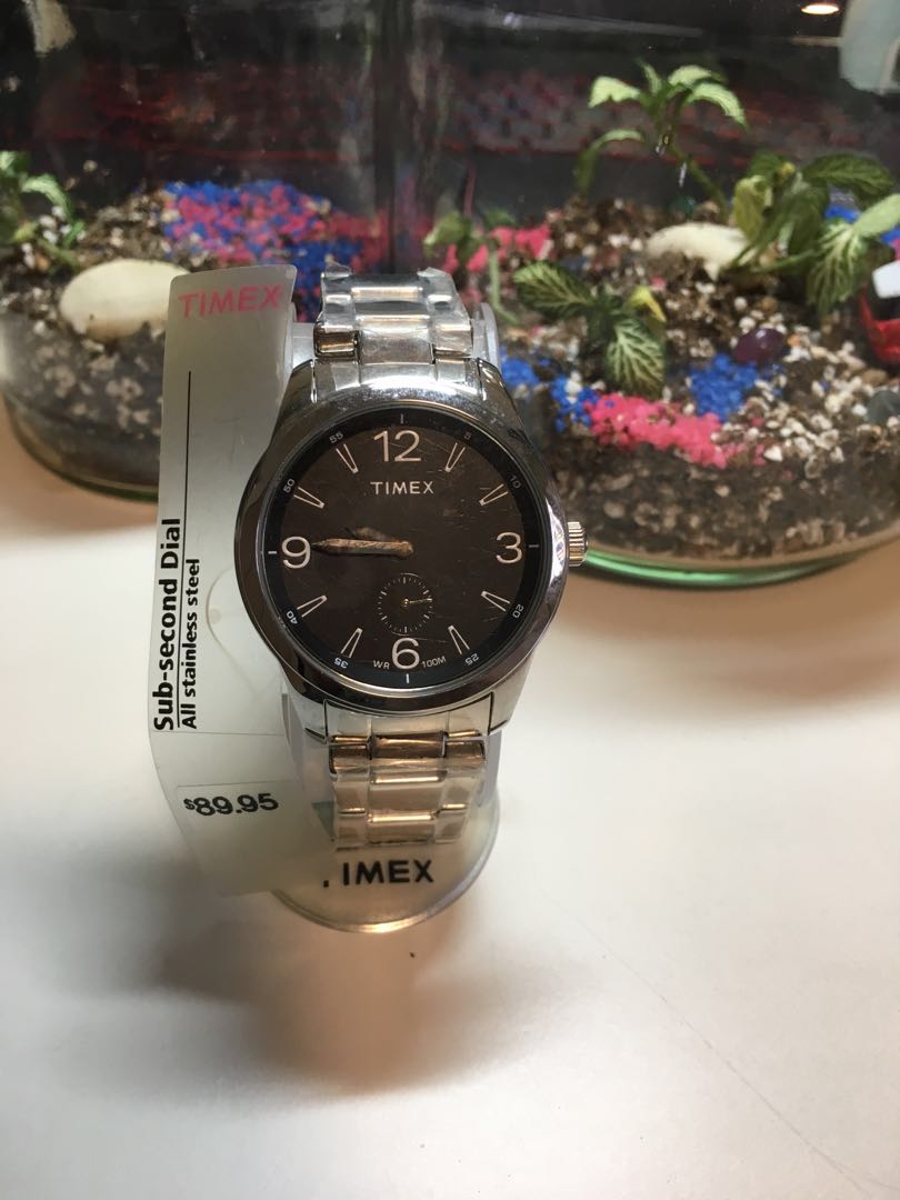 Timex Watch, Men's Fashion, Watches & Accessories, Watches on Carousell