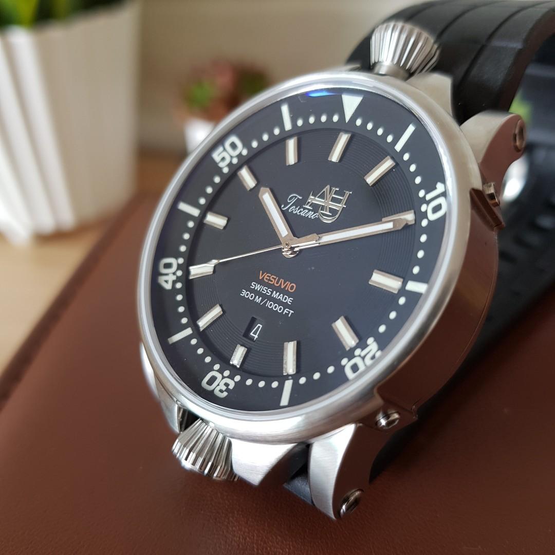 APH Toscano Swiss Made dual crown Vesuvio Dive Watch, Mobile Phones ...