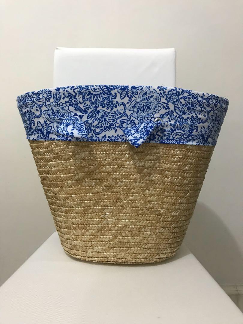 Calzedonia beach bag, Women's Fashion, Bags & Wallets, Tote Bags on ...