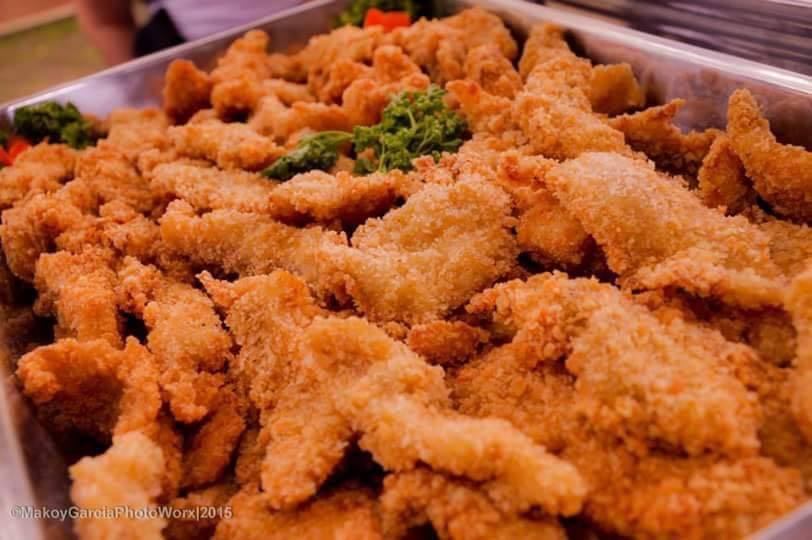 Filipino Food (catering/party trays), Food & Drinks, Instant Food on ...