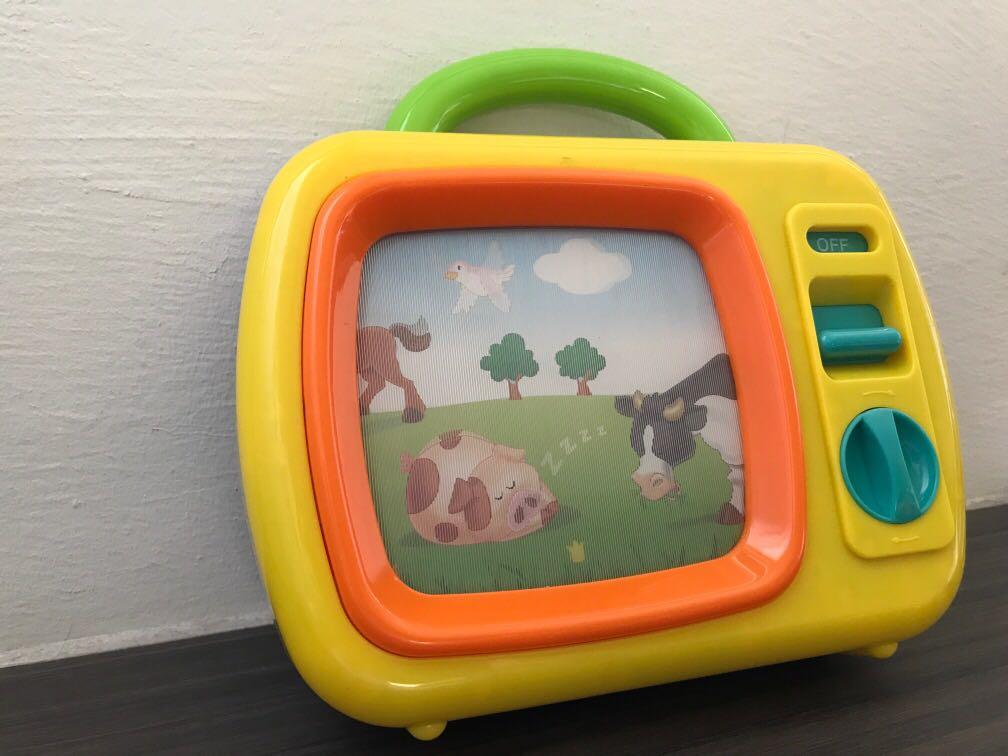 PlayGo Wind TV For Baby & Toddler, Babies & Kids, Infant Playtime on ...