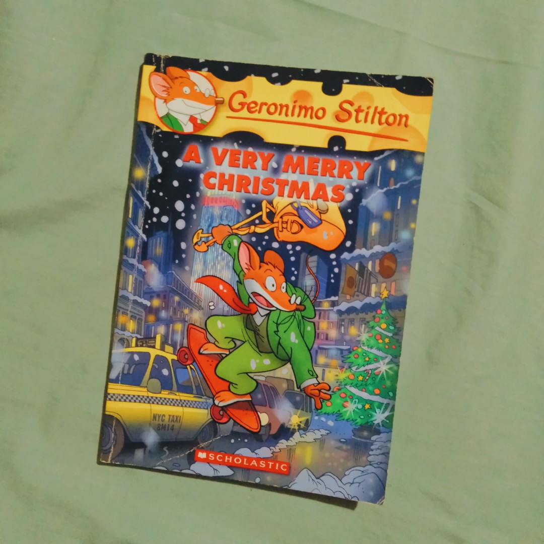 Geronimo Stilton: A Very Merry Christmas, Hobbies & Toys, Books ...