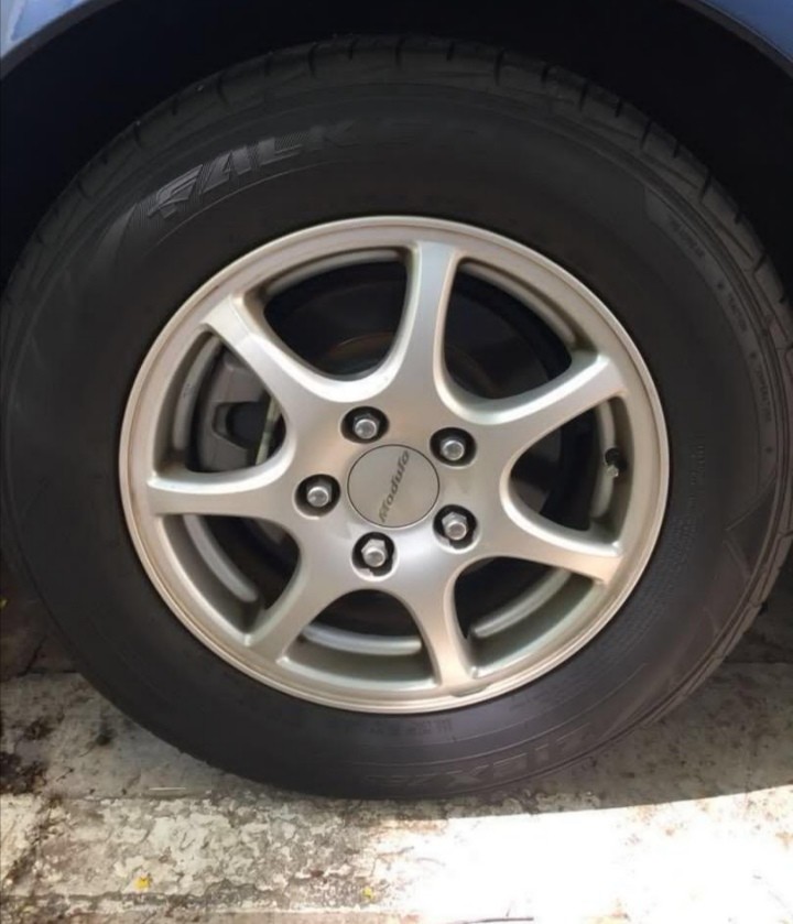 Honda stream rims n tyres, Car Accessories, Tyres & Rims on Carousell