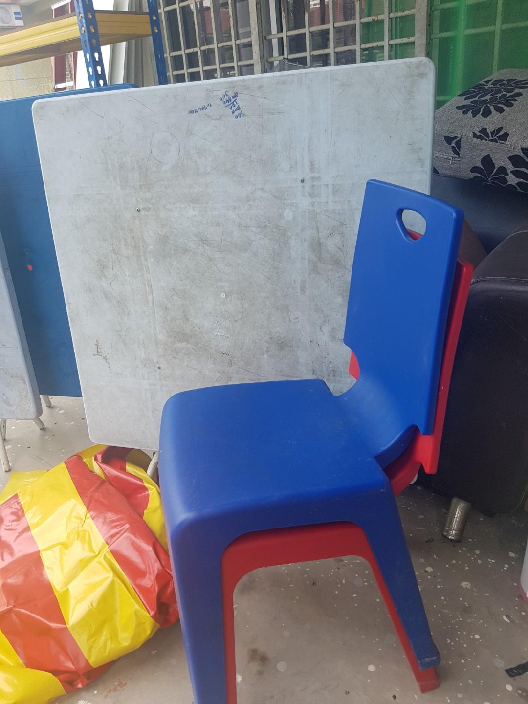 Meja lipat dan kerusi, Furniture & Home Living, Furniture, Tables ... Meja lipat dan kerusi, Furniture & Home Living, Furniture, Tables ...