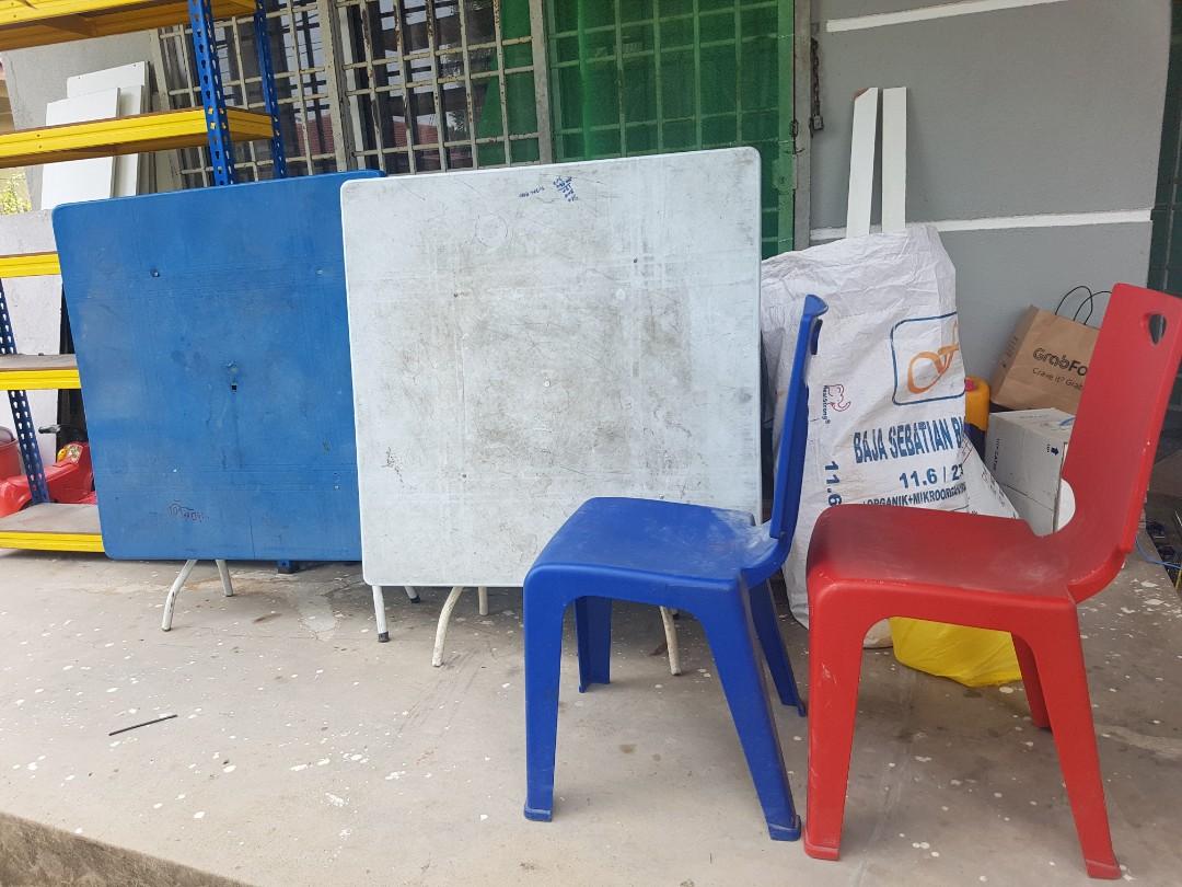 Meja lipat dan kerusi, Furniture & Home Living, Furniture, Tables ... Meja lipat dan kerusi, Furniture & Home Living, Furniture, Tables ...