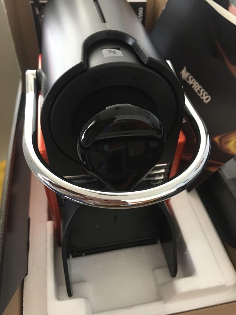 Nespresso C60 w capsule $140/-, TV & Home Appliances, Kitchen ...