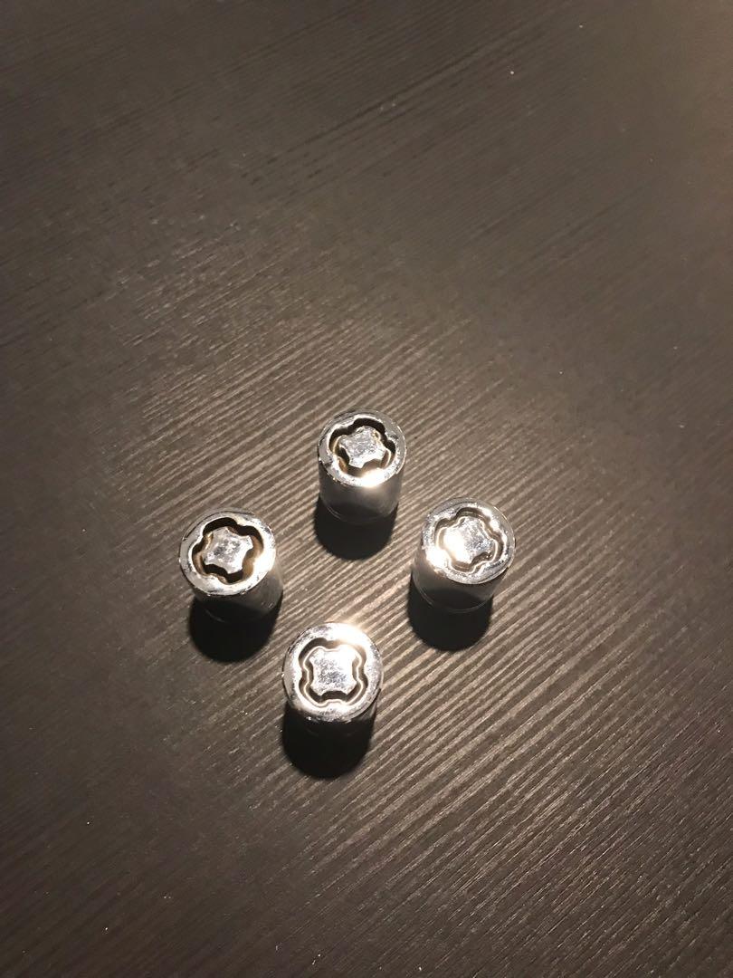 Nissan GTR R35 Lock Nuts, Car Accessories on Carousell