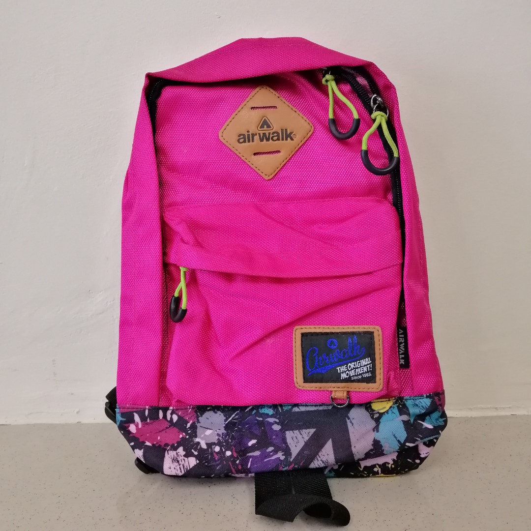 Original Airwalk Small Backpack, Women's Fashion, Bags & Wallets ...