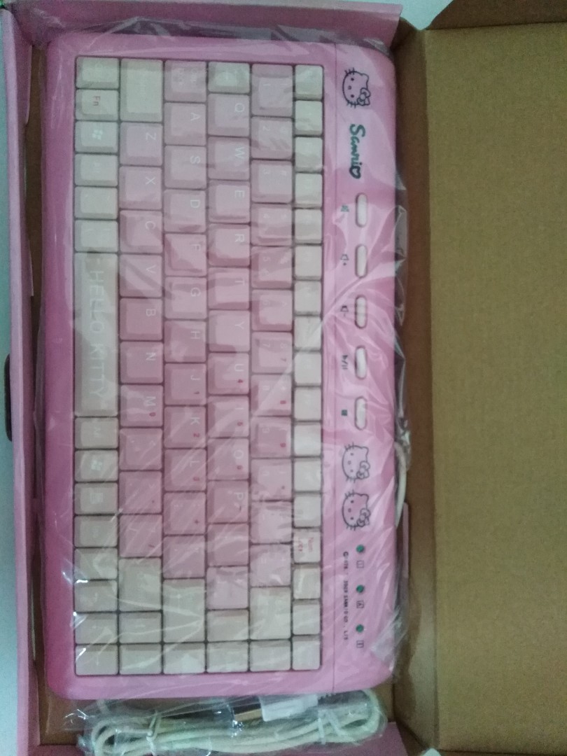 Rare sanrio Hello Kitty keyboard, Computers & Tech, Parts & Accessories ...