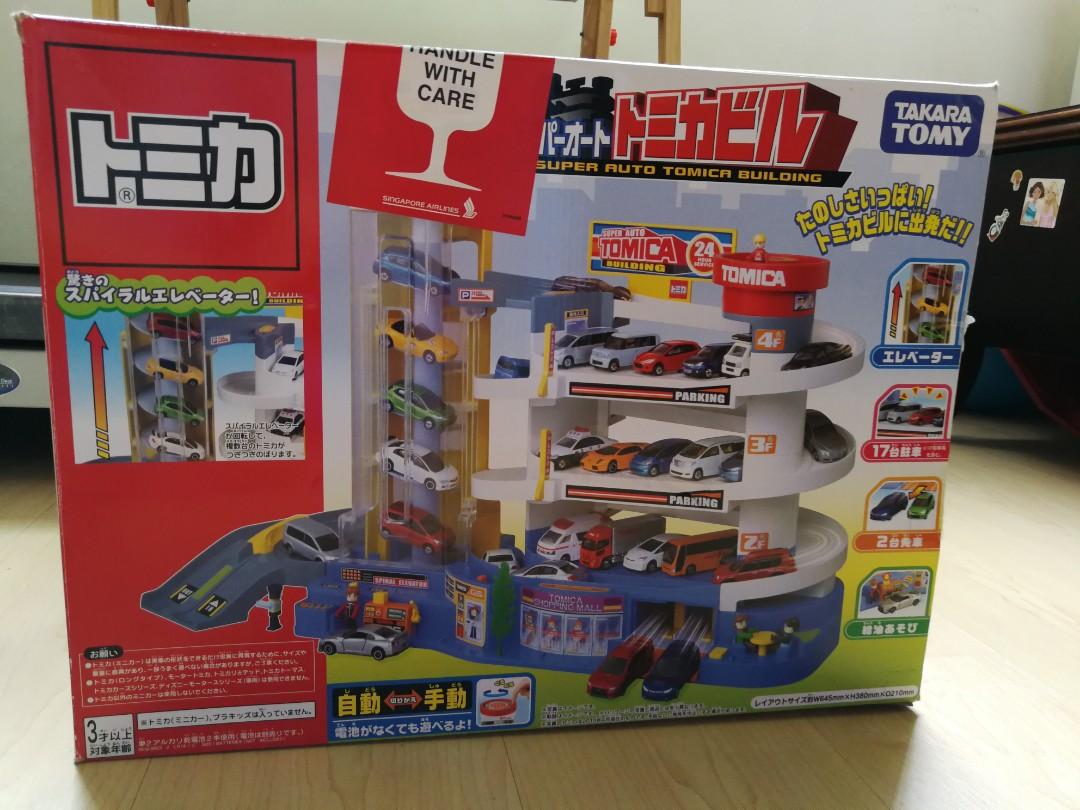 Tomica carpark and mountain drive playset, Hobbies & Toys, Toys & Games ...