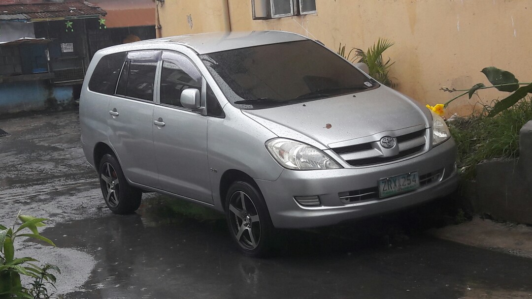 Toyota Innova j diesel, Cars for Sale on Carousell