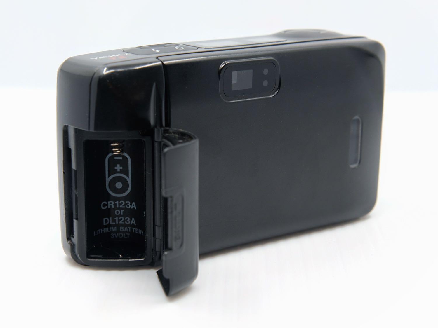 Yashica T5 / Yashica T4 Super Point & Shoot Film Camera, Photography, Cameras on Carousell