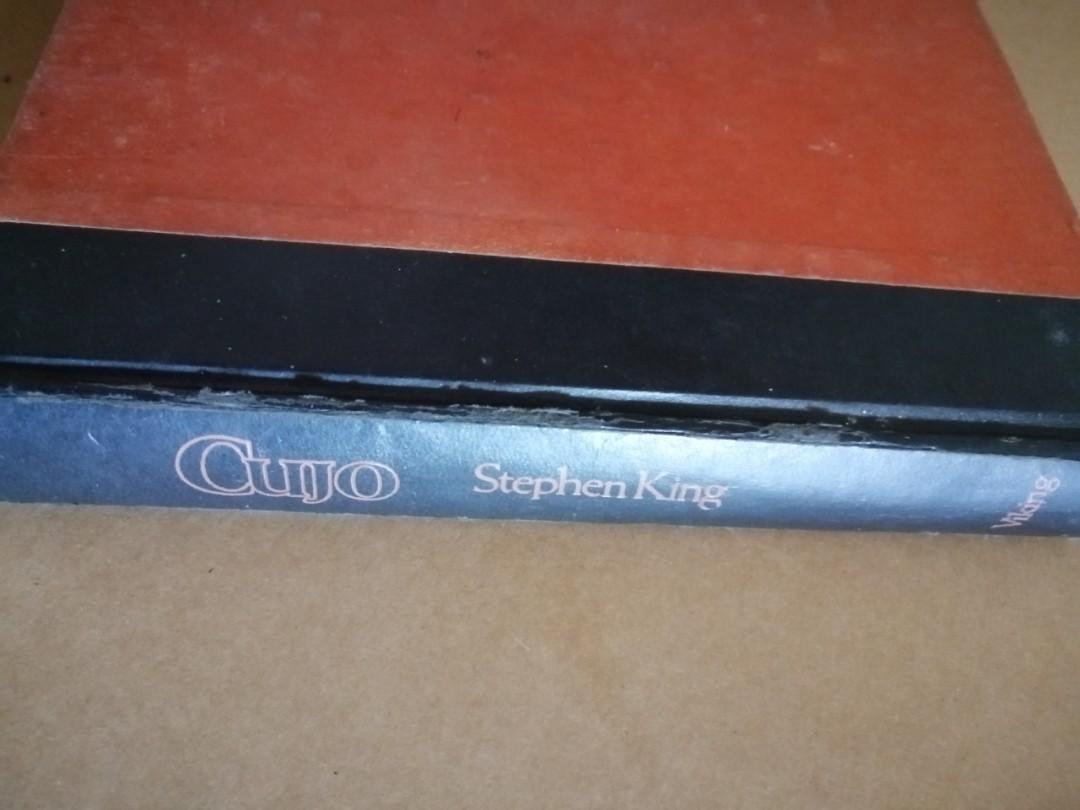 Cujo by Stephen King, Hobbies & Toys, Books & Magazines, Religion Books ...