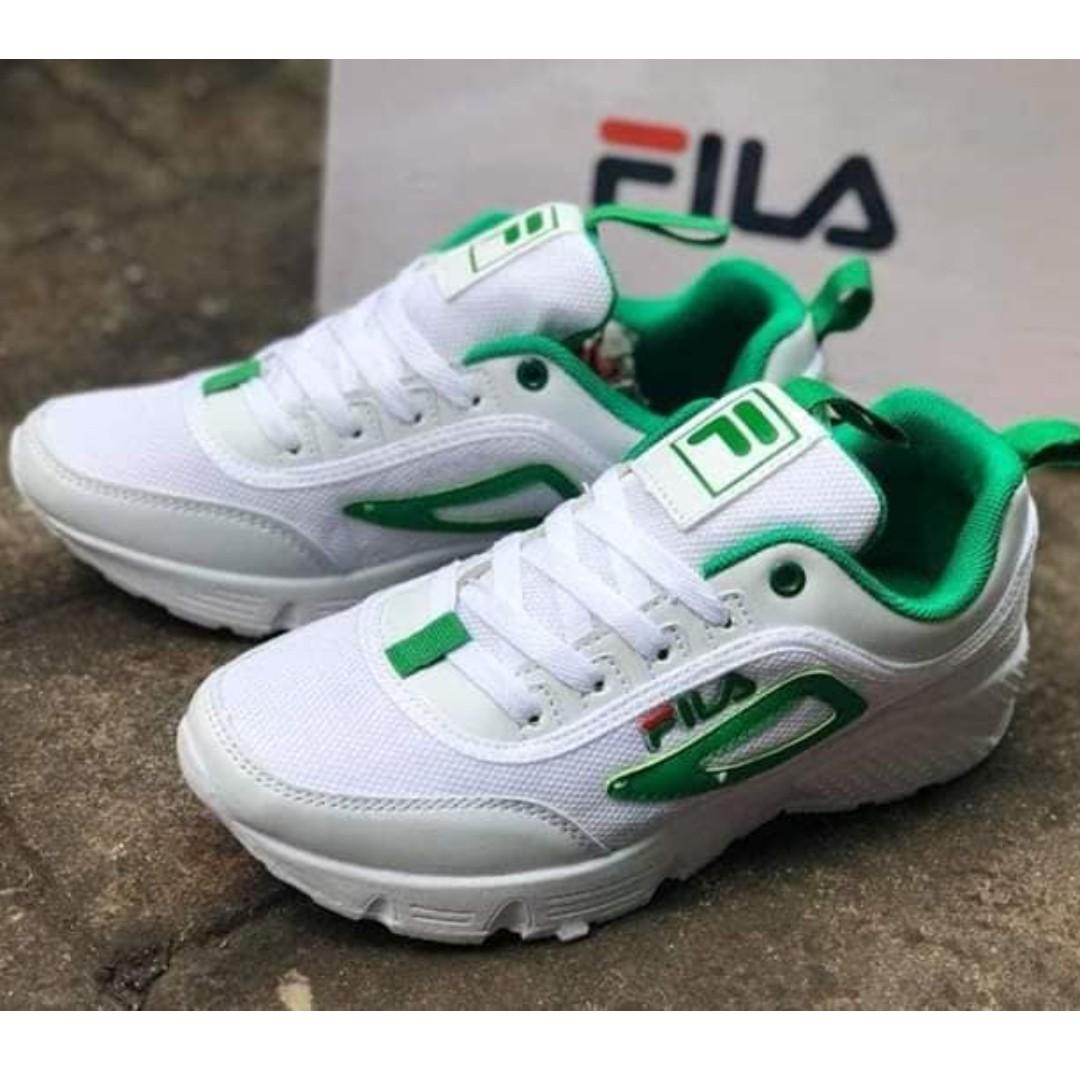 Fila Disruptor, Women's Fashion, Footwear, Sneakers on Carousell