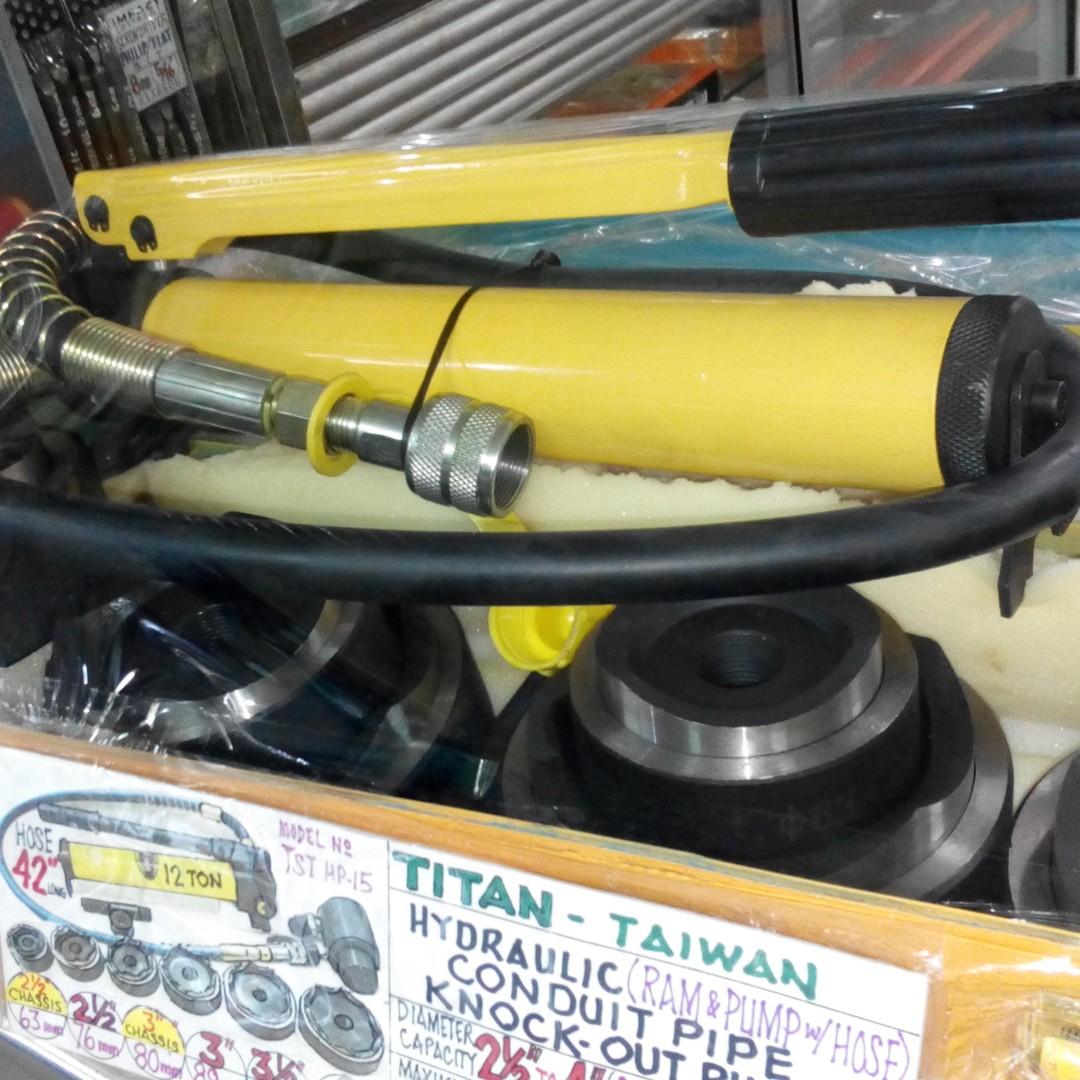 HYDRAULIC CONDUIT PIPE KNOCK OUT PUNCHER ,TITAN, Commercial ...