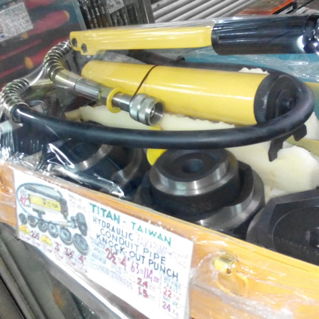HYDRAULIC CONDUIT PIPE KNOCK OUT PUNCHER ,TITAN, Commercial ...