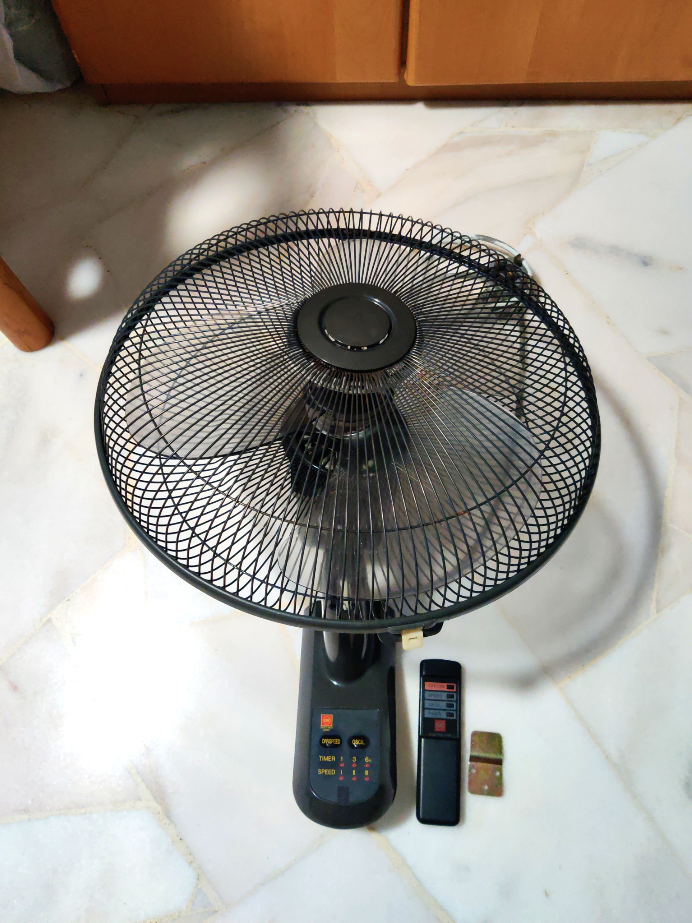 KDK Wall Fan P40MS with remote, Furniture & Home Living, Lighting ...